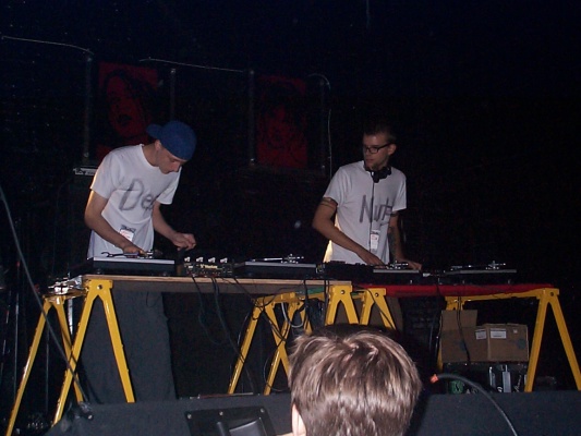 Ween at Metropol, Pittsburgh PA (2000-07-21)